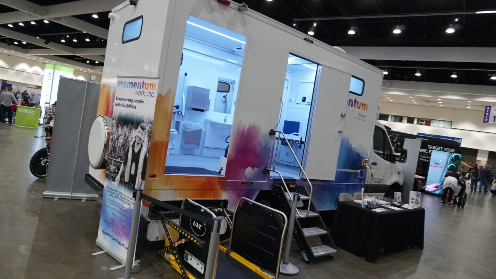 'This is needed everywhere': Refresh Vehicle Wows Crowd at Abilities Expo